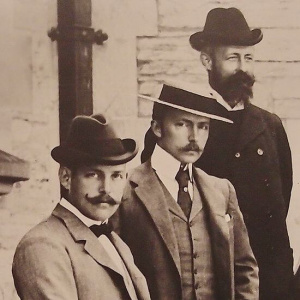 Bigode handlebar moustache como fazer: tutorial + inspiração