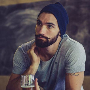 Bigode handlebar moustache como fazer: tutorial + inspiração