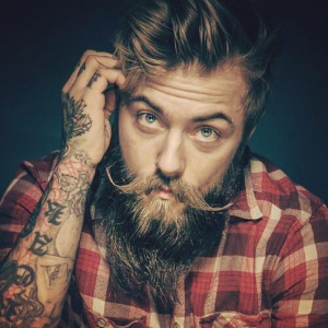 Bigode handlebar moustache como fazer: tutorial + inspiração