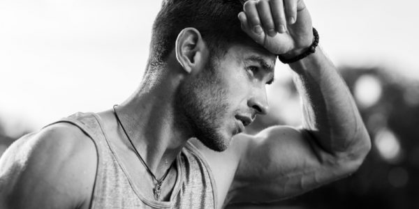 Benefícios do suor para saúde e para pele: por suar faz bem!