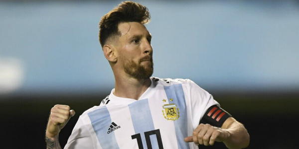 Corte de cabelo do Messi: fios curtos com (ou sem) barba